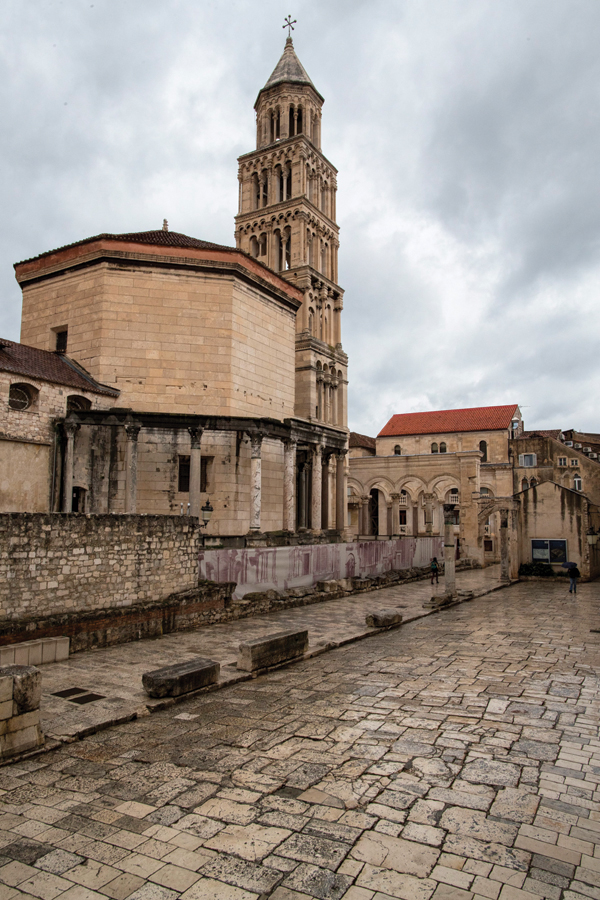 Split - Hrvatska enciklopedija