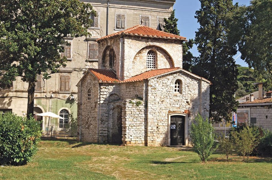 Pula - Hrvatska enciklopedija